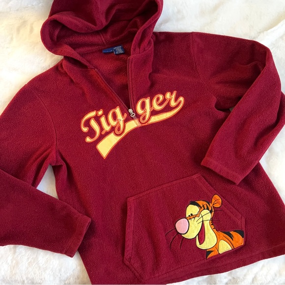 Disney | Tops | Disney Tigger Fleece Sweatshirt | Poshmark